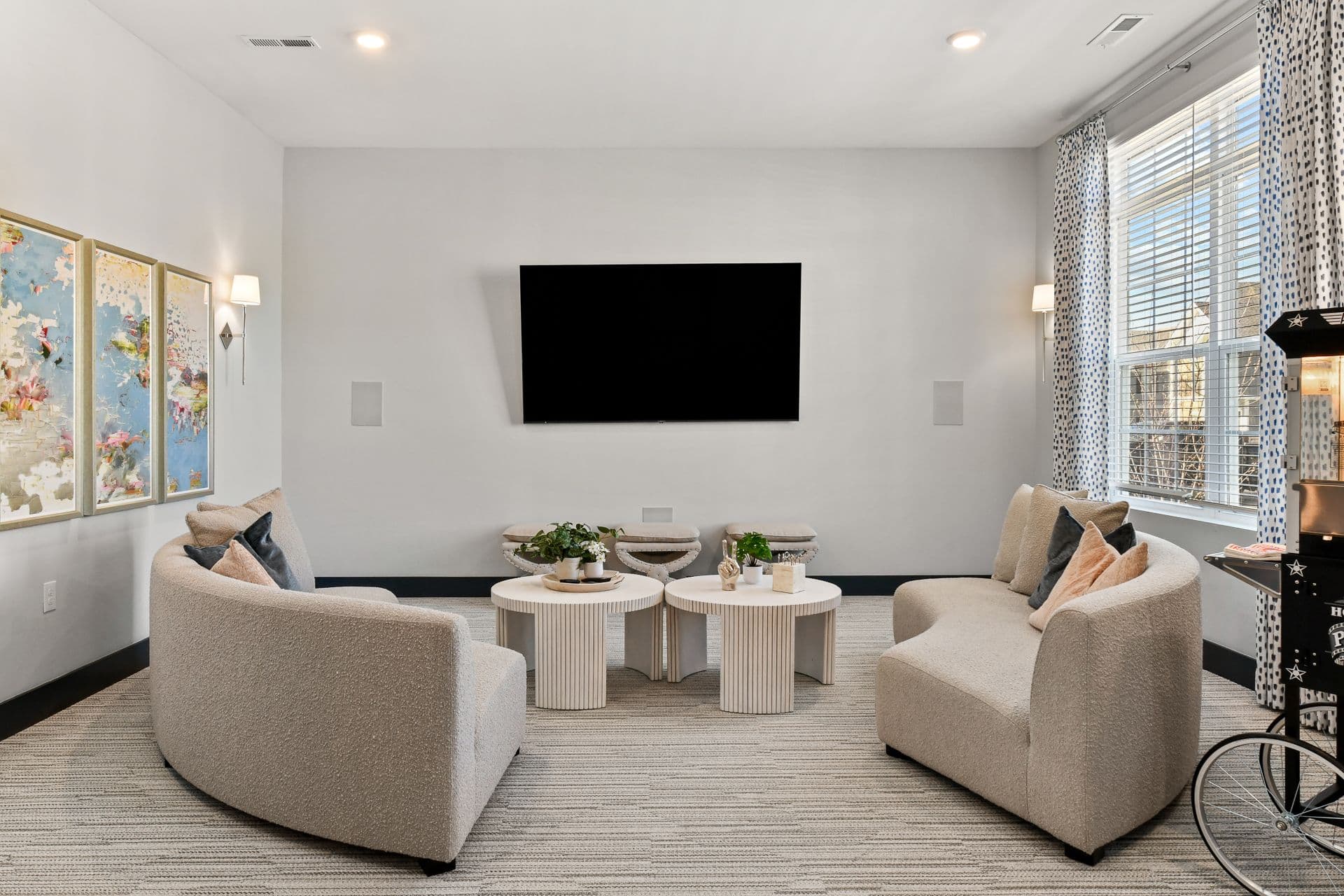 Powell, Ohio Apartments | Rosewood Village | 1-3 Bedroom